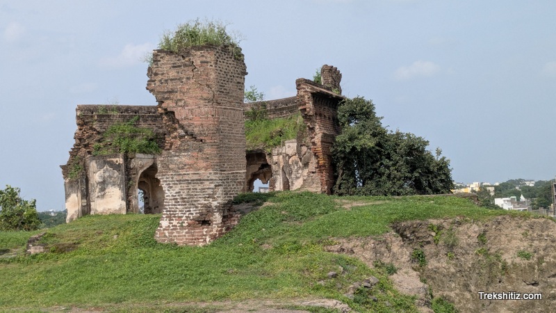 Akola Fort (Asadgad Fort)