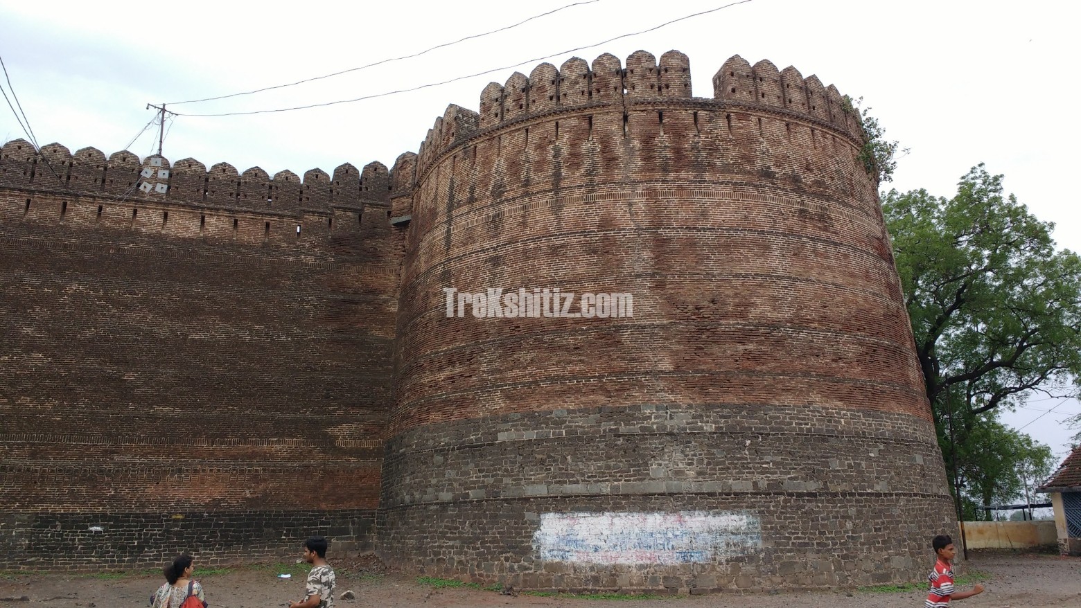 Balapur Fort - Photo book